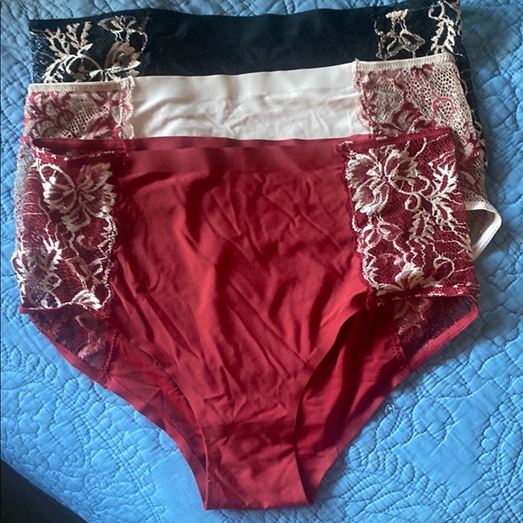 Valentina | Intimates & Sleepwear | Prima Valentina New Embroidered ...